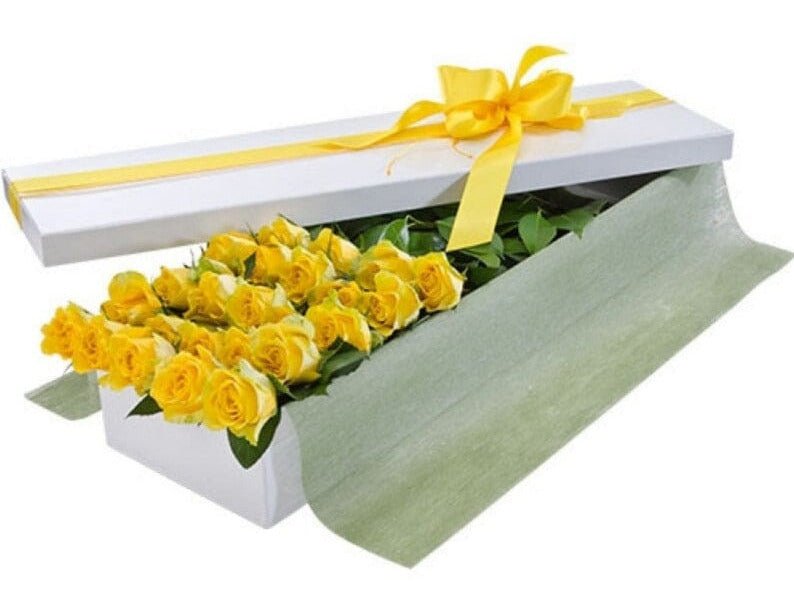 Two Dozen Yellow Roses Luxury Box – Same & Next Day UK Delivery ...